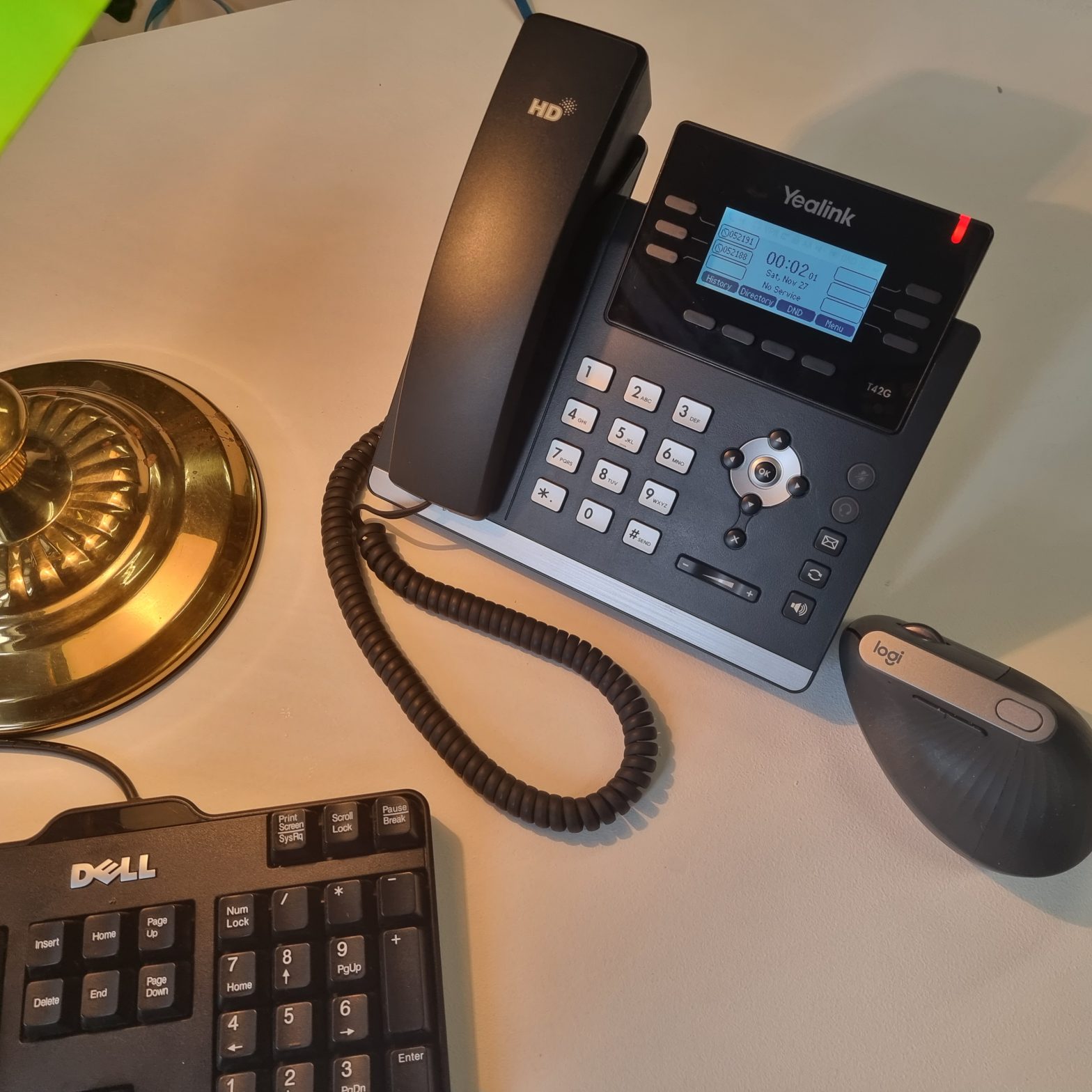 Yealink T42 – Megganet IT services